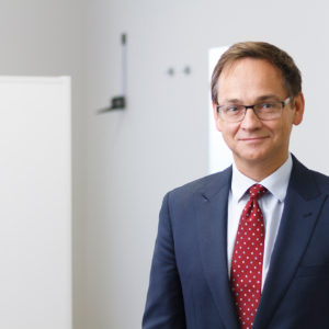 dr-robert-newman – Western Private Hospital